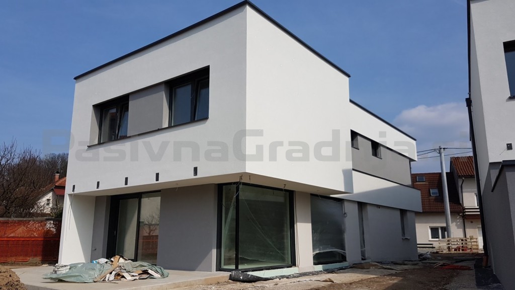 Zaključena izvedba fasade – Pasivna hiša S v Ljubljani - PASIVNA GRADNJA